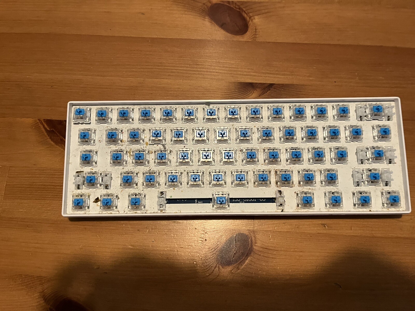 Royal Kludge RK61 (754068484) LED Backlit Wireless Keyboard