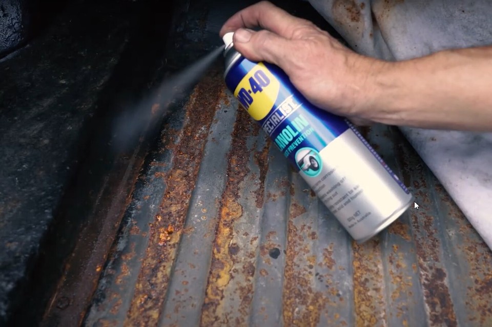WD40 300g Rust Prevention Lanolin Lubricant Spray Can Water Salt ...