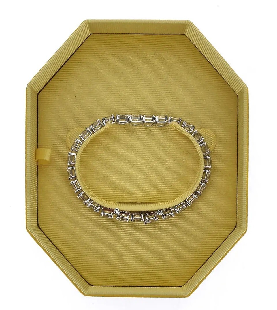 New in Gift Box SWAROVSKI Brand 5599202 White Sparkle Crystal Millenia ...