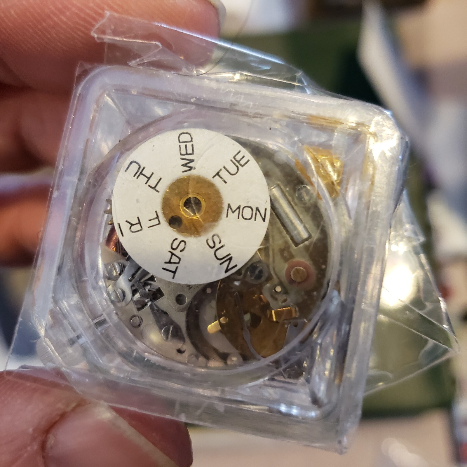 LOT 4 HELBROS ETA ESA Watch Movement Day Date Month Spanish R1407 5590 ...