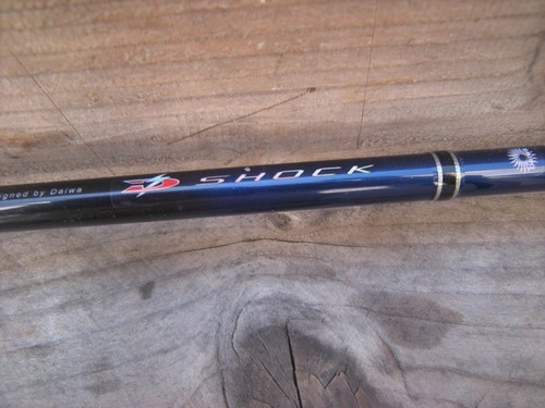 DAIWA D SHOCK F702 M DSC F702M 7'0" 2 PIECE MED 6-14LB SPINNING ROD | eBay