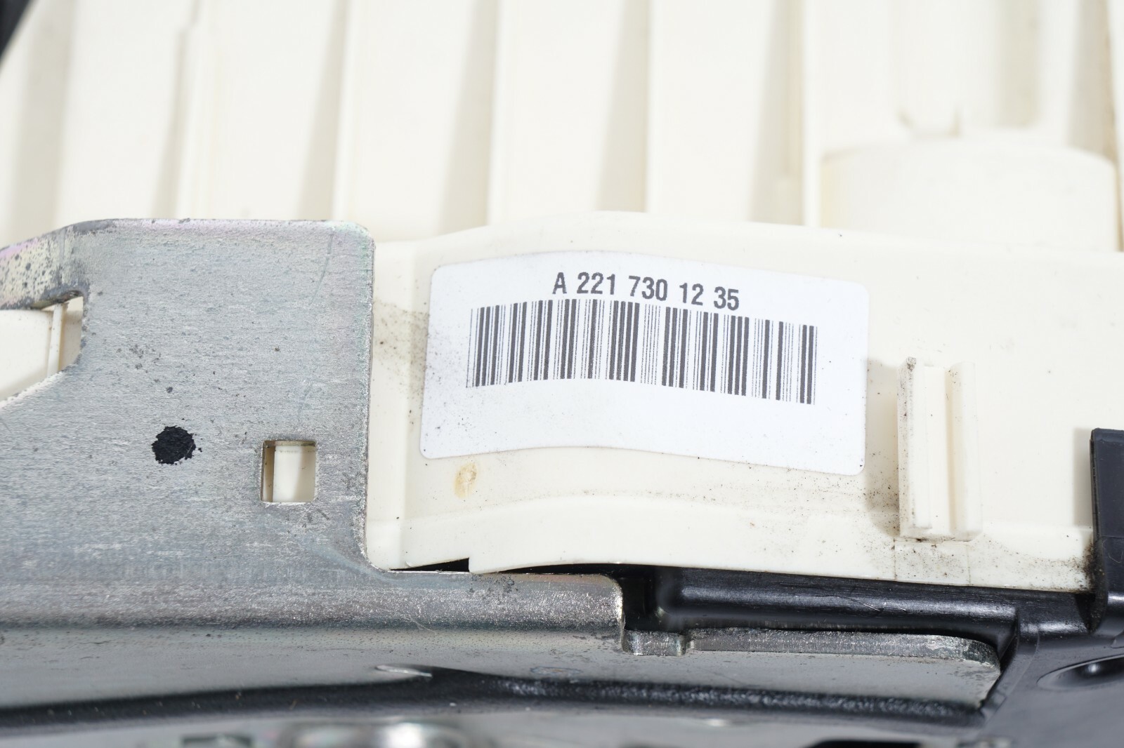 07 08 09 MERCEDES-BENZ S550 W221 REAR RIGHT PASS SIDE DOOR LOCK ...