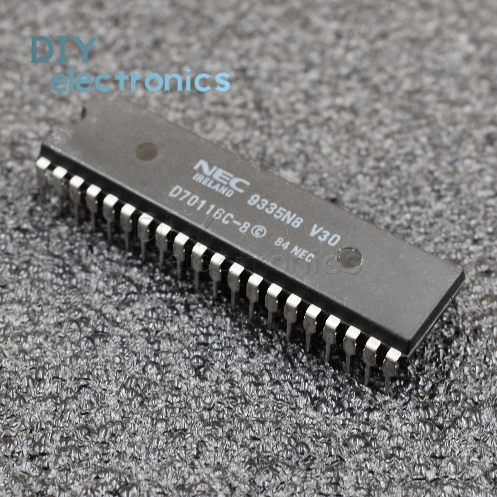 1PCS D70116C-8 D70116C 16-Bit Microprocessor NEC Encapsulation:DIP-40 ...