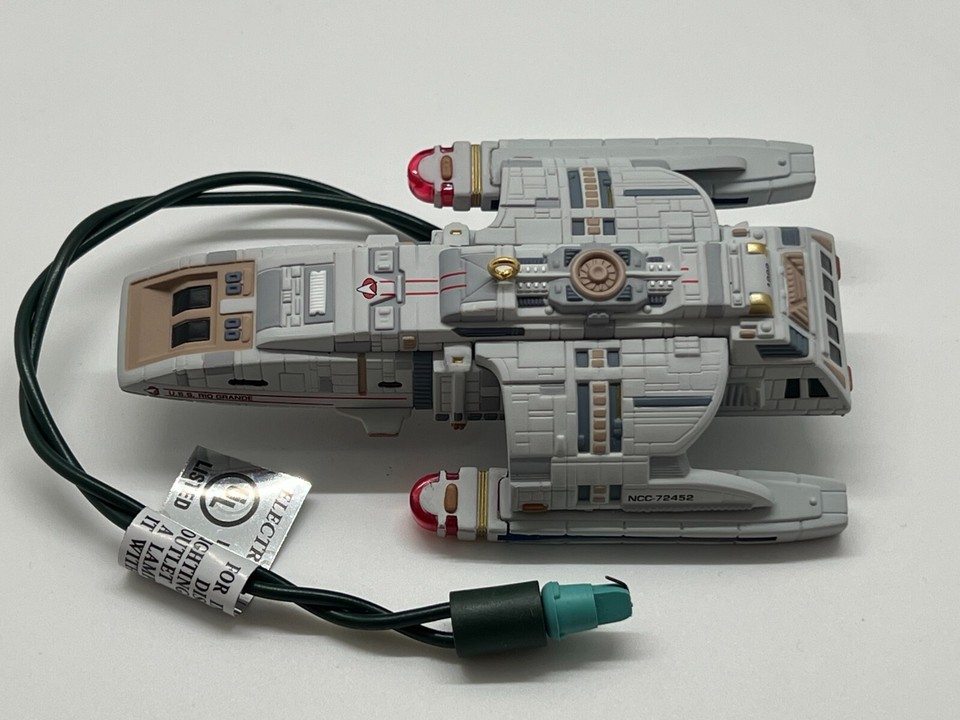 Hallmark Keepsake Star Trek Deep Space Nine USS Rio Grande Magic SV ...