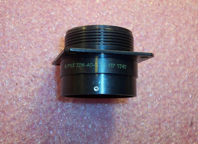 ZZW-AO-1724-61P PYLE NAT'L 61 POSITION MIL-SPEC CIRCULAR CONNECTOR NOS ...