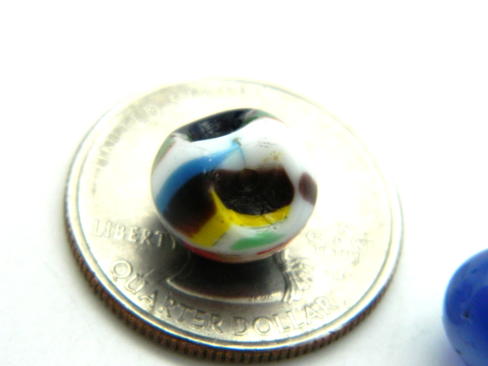 Lot Vintage & Antique Buttons Ball Shape Glass & Plastic one Swirl Back ...