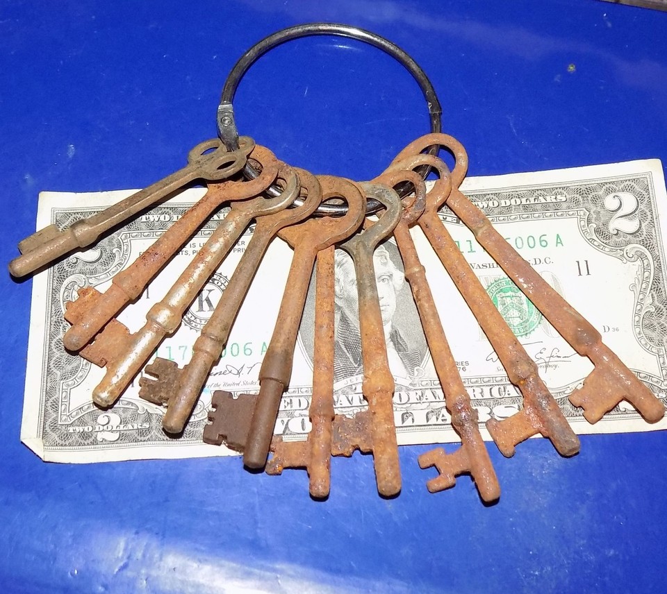 Lot of Ten Vintage/Antique Mortise Lock Skeleton Keys on Hinged Key ...