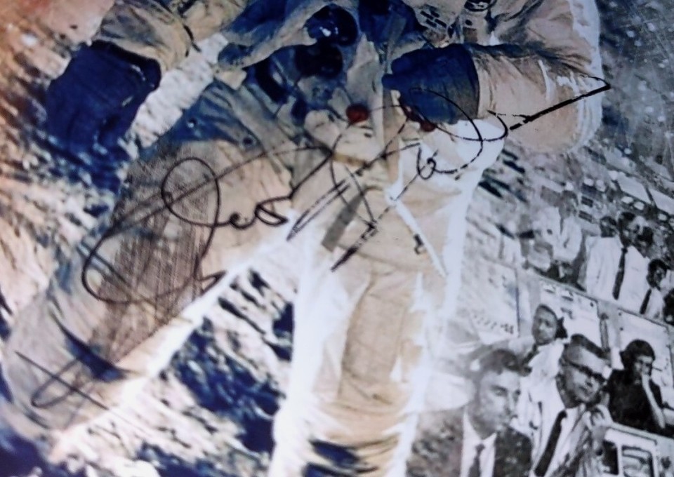 STEVEN BALES USA ICON NASA APOLLO 11 ENGINEER SIGNED AUTOGRAPHED 4x6 ...