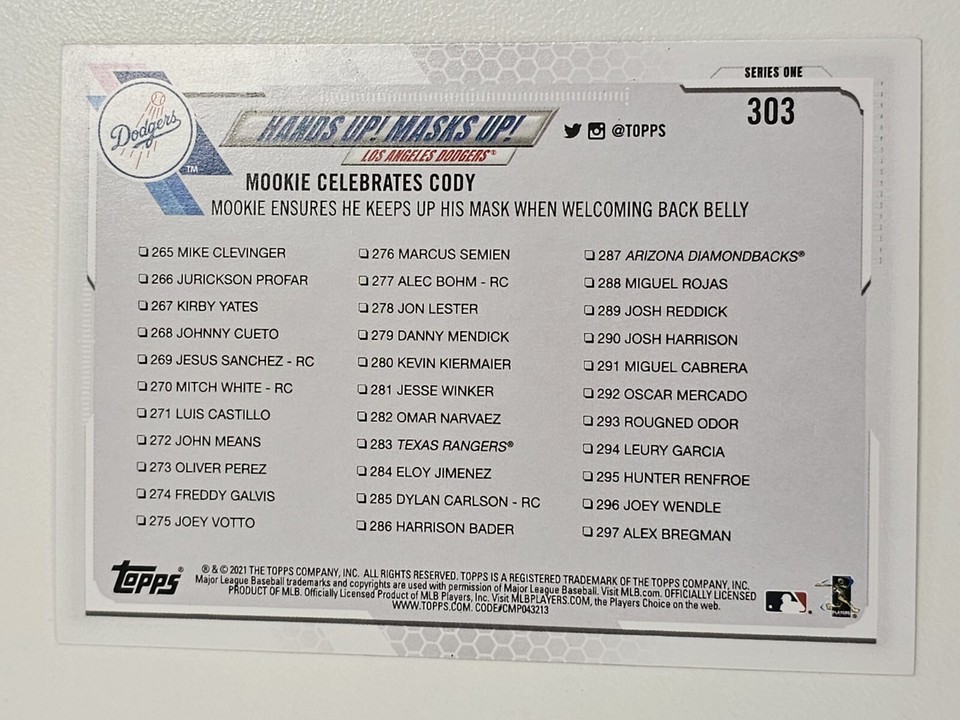 2021 Topps #303 Hands Up! Masks Up! CL Los Angeles Dodgers Baseball ...
