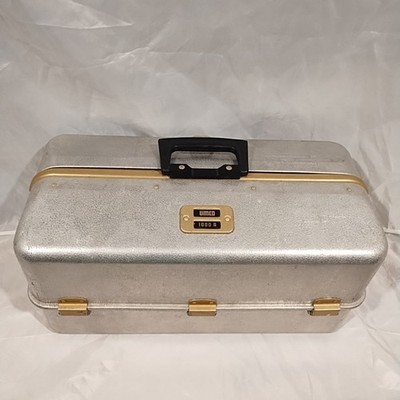 UMCO 1000-A Vintage Aluminum Fishing Tackle Box with 7 Trays | eBay