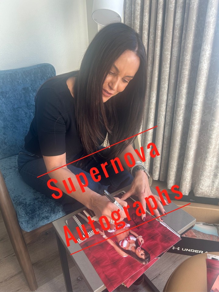 Lisa Ann Signed Autographed Sexy Adult 8x10 Model Photo with Proof ...