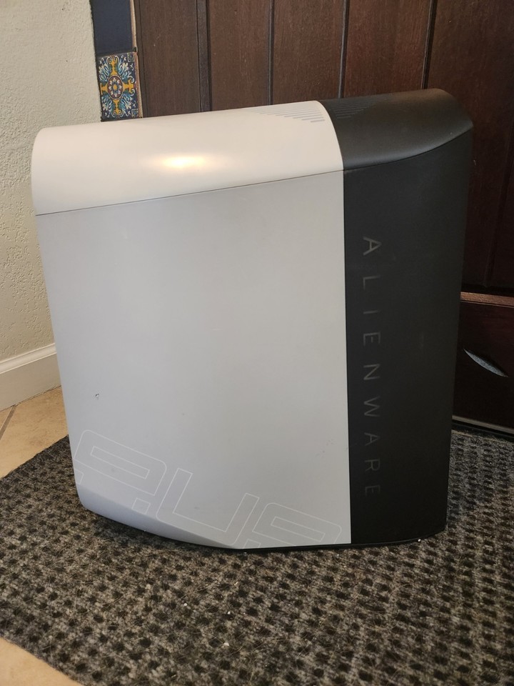 Alienware R11 Intel Barebones Chassis LGA 1200 Core i9 Compatible | eBay