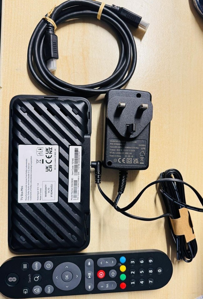 EE TV Box Mini 4K Set-Top Box Freeview Dolby Atmos HDR With Remote and ...