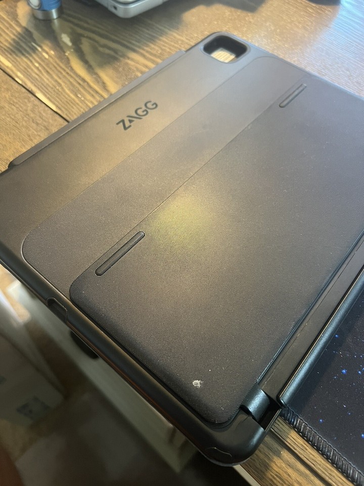 ZAGG Slimbook Go Ultrathin Backlit Keyboard Hinged Case Stand iPad Pro ...