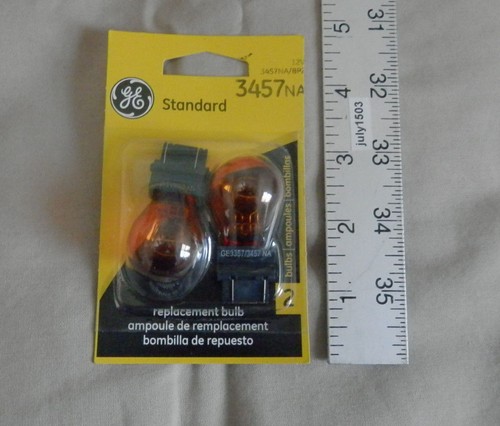 Twelve (12) GE 3457na Miniature Lamp Bulb S8 27/8w 12 Volt 12v for sale ...