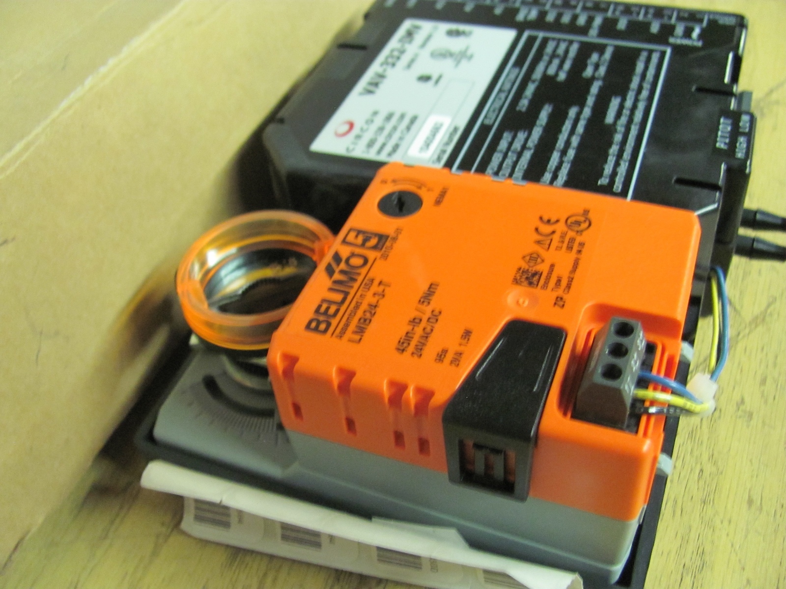 Circon Vav-332-imv Controller Belimo Lmb24-3-t Actuator for sale online ...