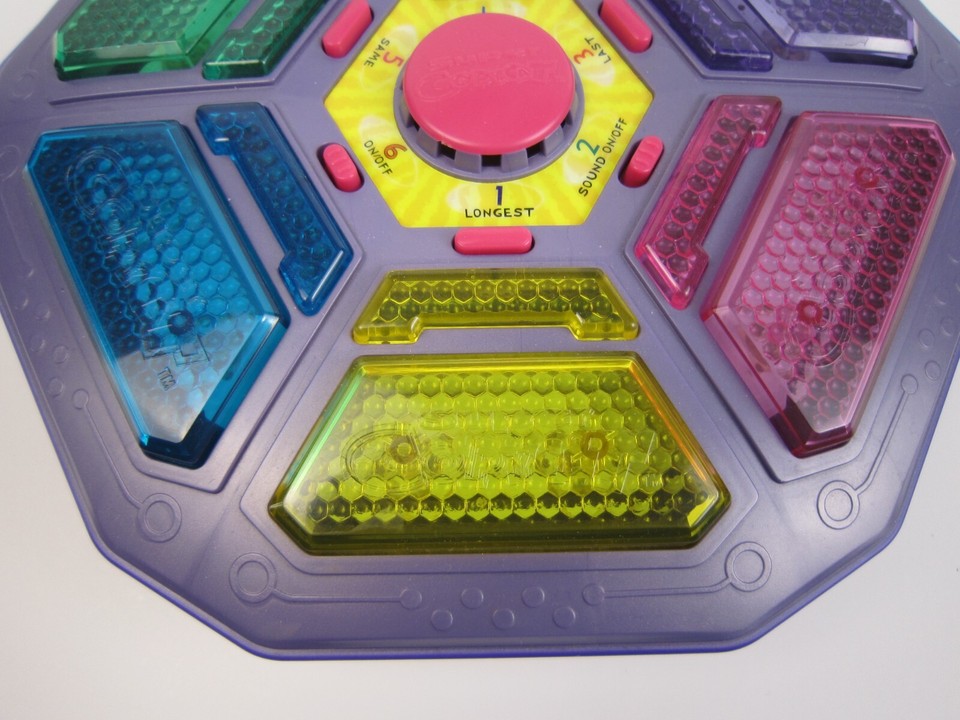 Tiger Electronics Super Copycat Electronic Memory Game 1998 - Tested ...