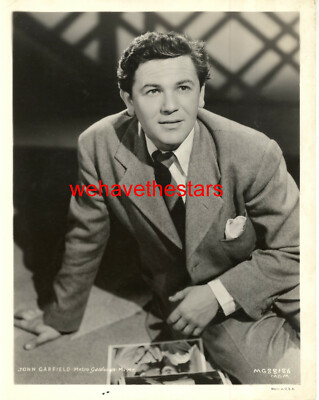 Vintage John Garfield HANDSOME '42 MGM Publicity Portrait | eBay