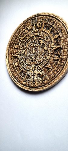 VINTAGE Aztec Round Mayan Zodiac Sun Calendar | eBay