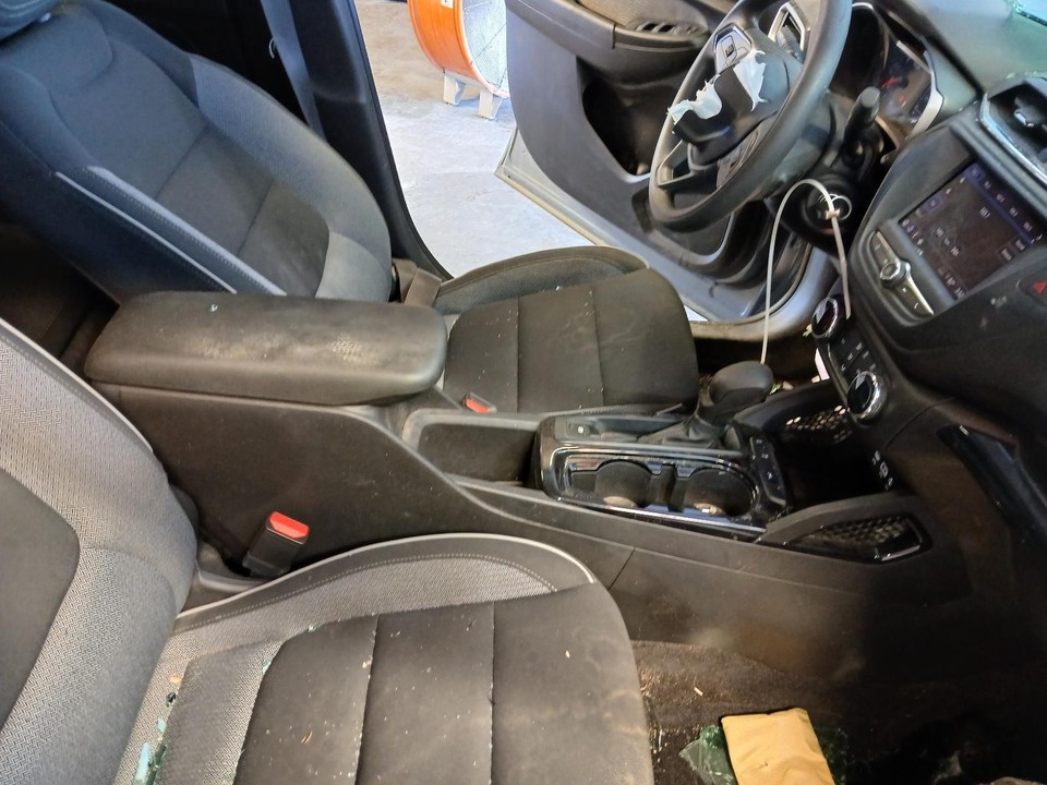 2021-2025 Chevrolet Trailblazer Front Console; Floor Black W/Shifter ...