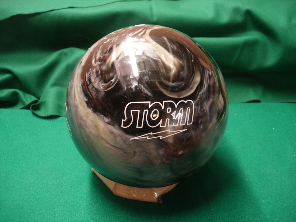 NIB 14lb 0oz, TW 4, Storm MIX BLACK/SILVER Urethane, Made in China, no ...