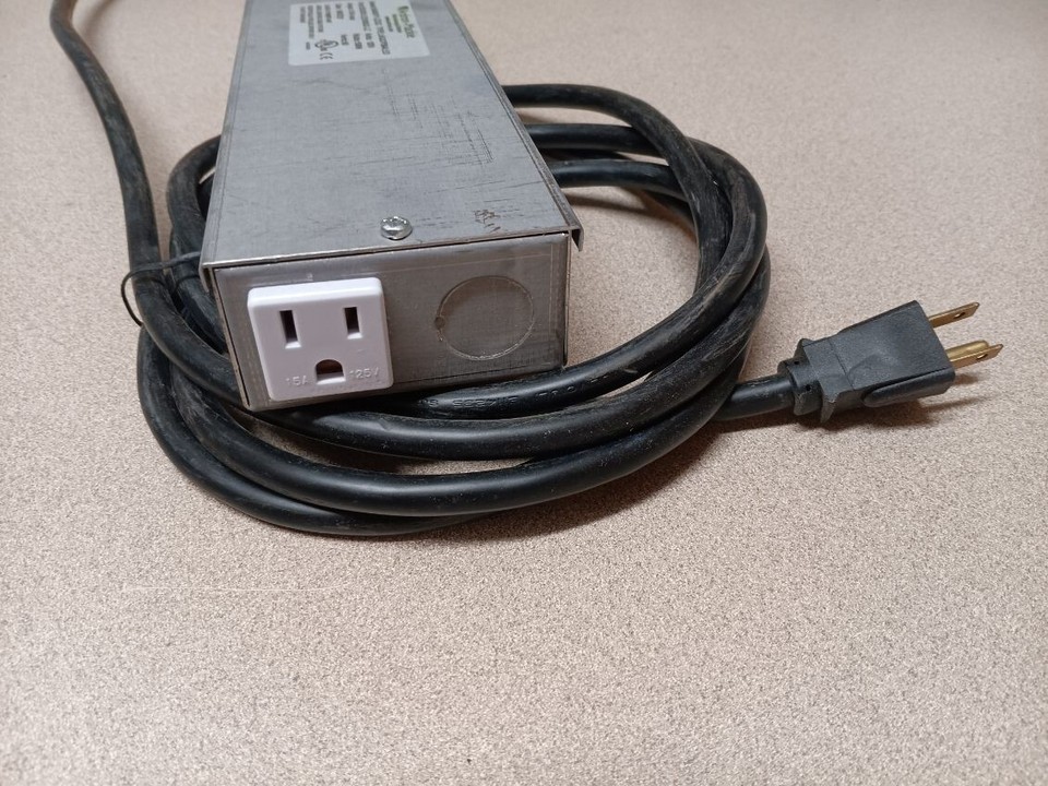 Ardron-Mackie B52503LED100QC-LZ Low Voltage Fixture Receptacle for LED ...