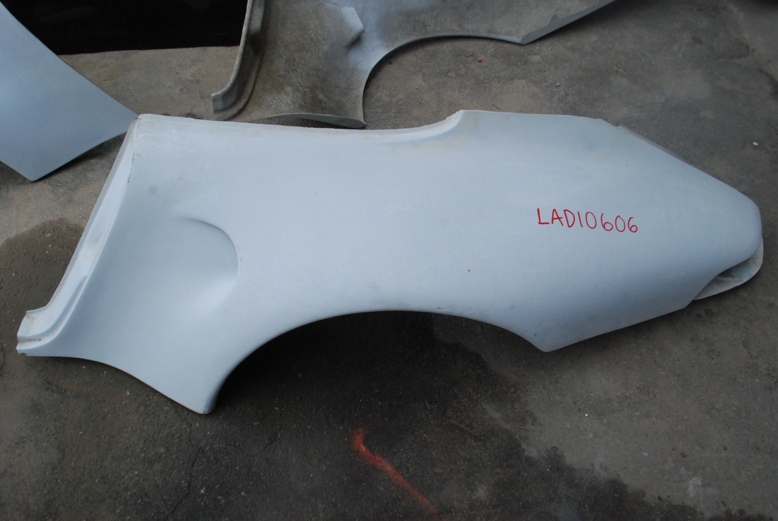 Porsche 911 993 Carrera S Rear Driver Side Quarter fiber glass 1/4 ...