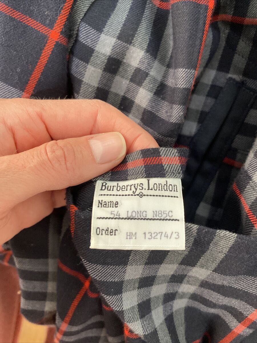 VINTAGE BURBERRY Men's Navy Blue PLAID Long TRENCH COAT Size VINTAGE BURBERRY Men's Navy Blue PLAID Long TRENCH COAT Size