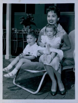 1957 Ann Blyth Actress w/Children Maureen & Timothy Press Photo | eBay