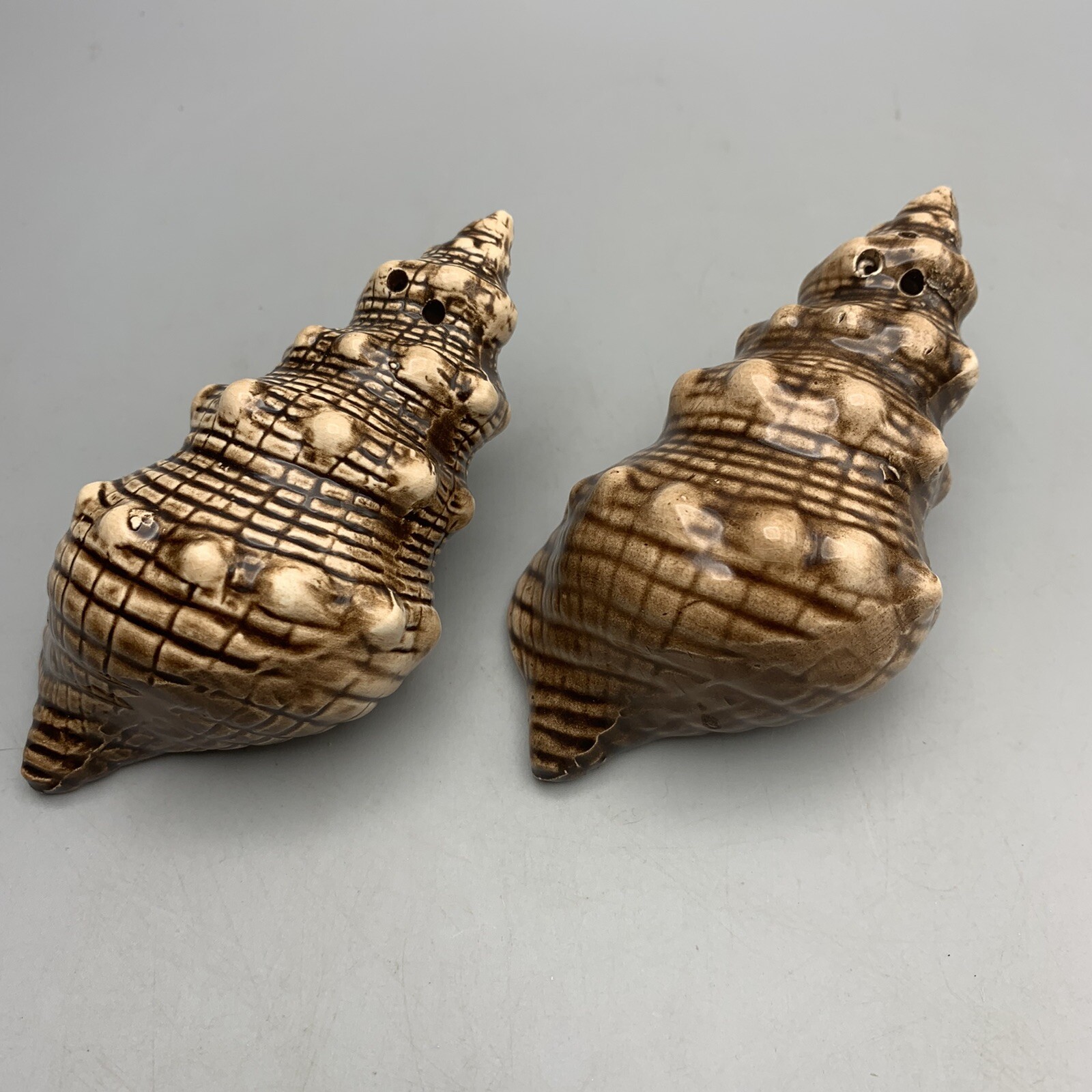Vintage Mid-Century Japanese Conch Shell Shaped Salt & Pepper Set | eBay
