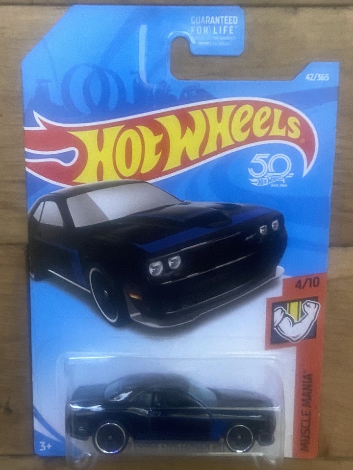 Hot Wheels 8 Dodge Charger Hellcat SRT All Different Colors 18 ...