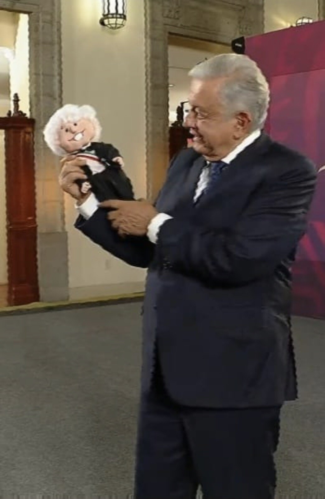 1 Lopez Obrador Amlo Amlito Peje Parlante 37 Cms No Box NO ID Only Doll ...