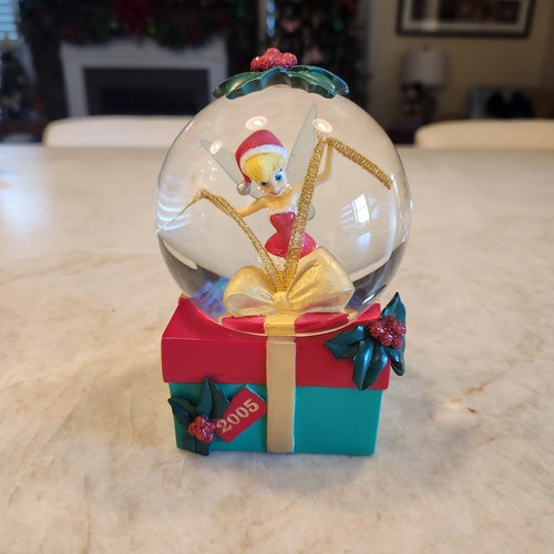 2005 Disney Store Exclusive Snow Globe Tinker Bell Tinkerbell Holiday ...