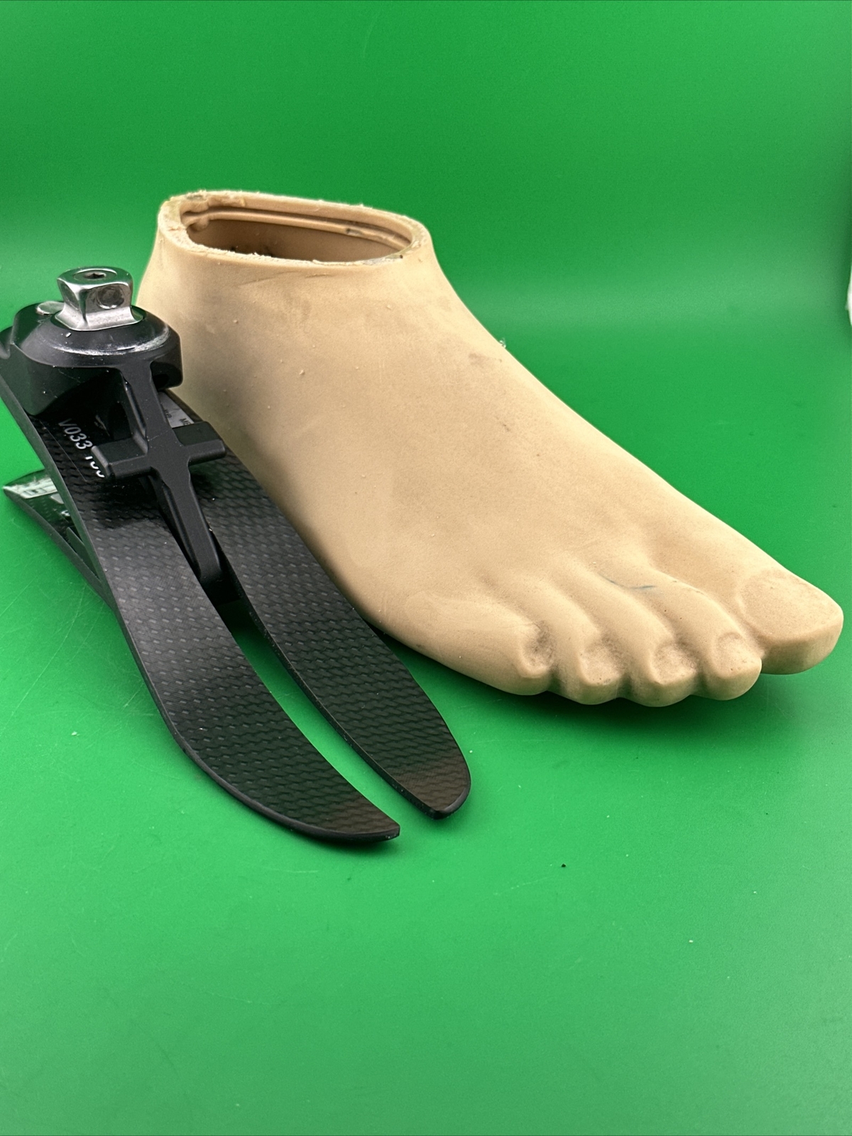 Blatchford Esprit Prosthetic Foot. Size 25. Category 2. Right Shell. | eBay