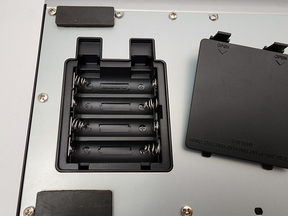 Zoom V6 Vocal Processor Effects Pedal With Microphone | eBay