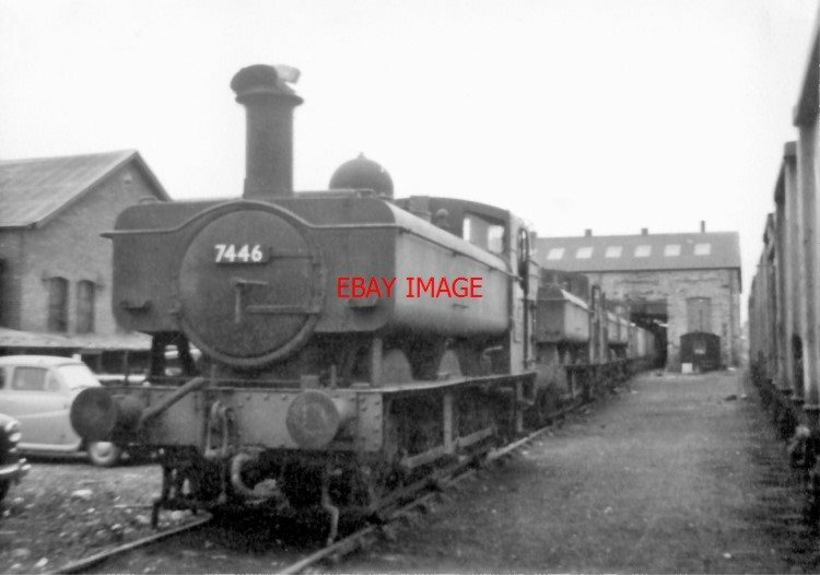 PHOTO HEREFORD MPD 12.8.63 GWR 74XX PANNIER TANK 7446 HAS A RUDIMENTARY ...