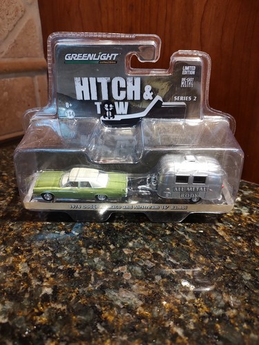 Greenlight Hitch & Tow Series 2 1974 Dodge Monaco And Airstream Bambi ...