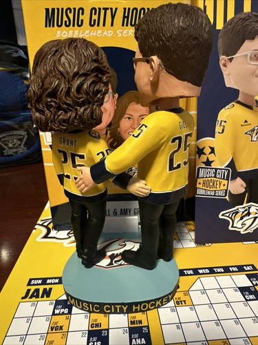 Vince Gill and Amy Gill Bobblehead - Nashville Predators Music City ...