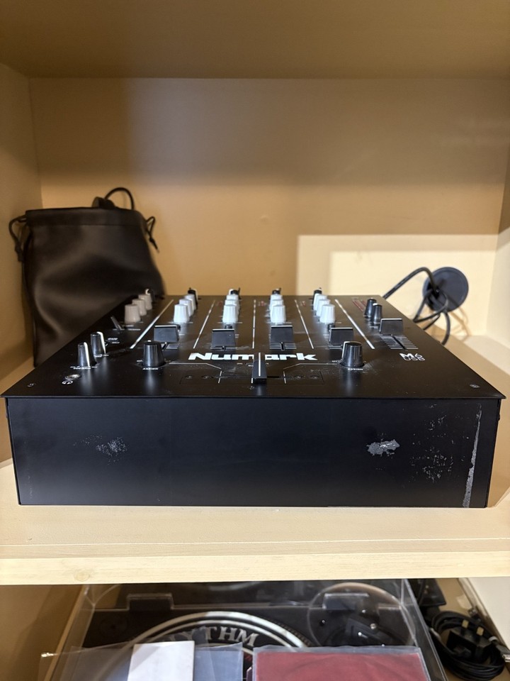 Numark M6 USB 4 Channel DJ Mixer with USB Connectivity | eBay UK