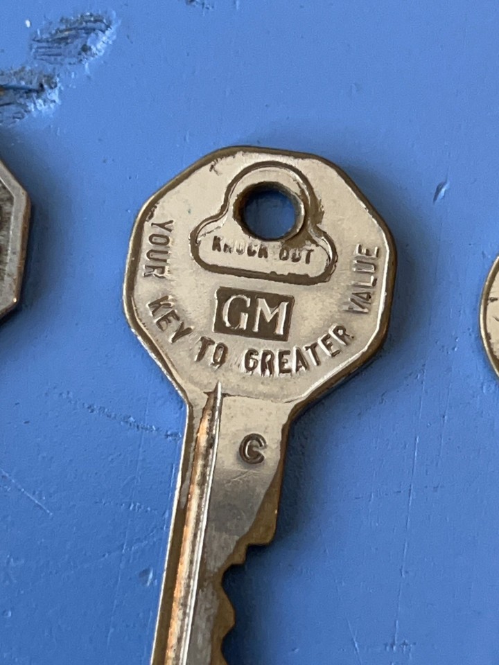 5 Vintage General Motors GM Used Car Keys | eBay