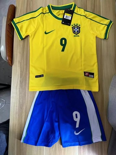 Brazil 1998 Ronaldo R9 Retro Jersey Kids Kit 5-13 Years (with socks ...