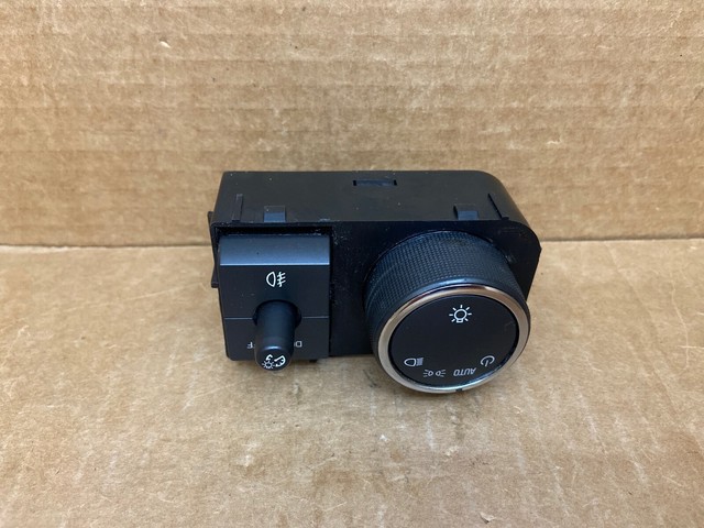 New GM OEM 25858705 Headlight Fog Lamp and Interior Dome Light Control ...