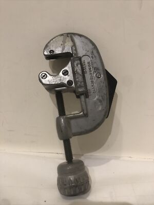 Pipe Cutters - Reed Tubing Cutter