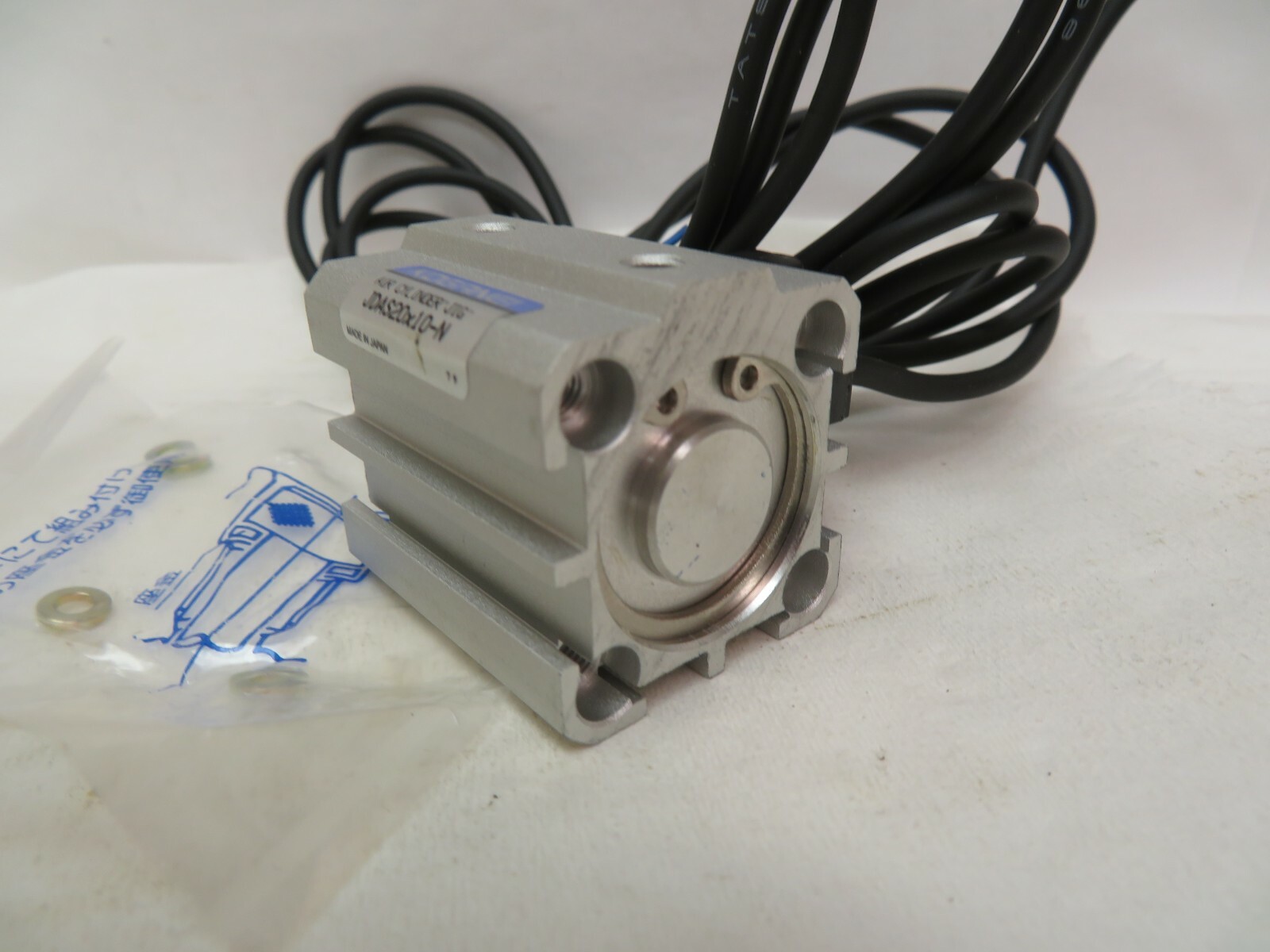 NEW KOGANEI AIR CYLINDER "JIG" JDAS20X10-N W/PROXIMITY SENSOR CS4HA2 ...