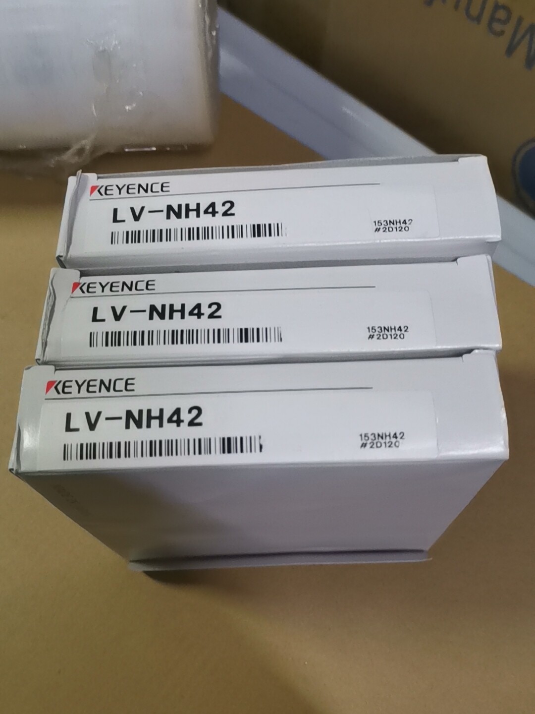 1pc new KEYENCE LV-NH42 | eBay