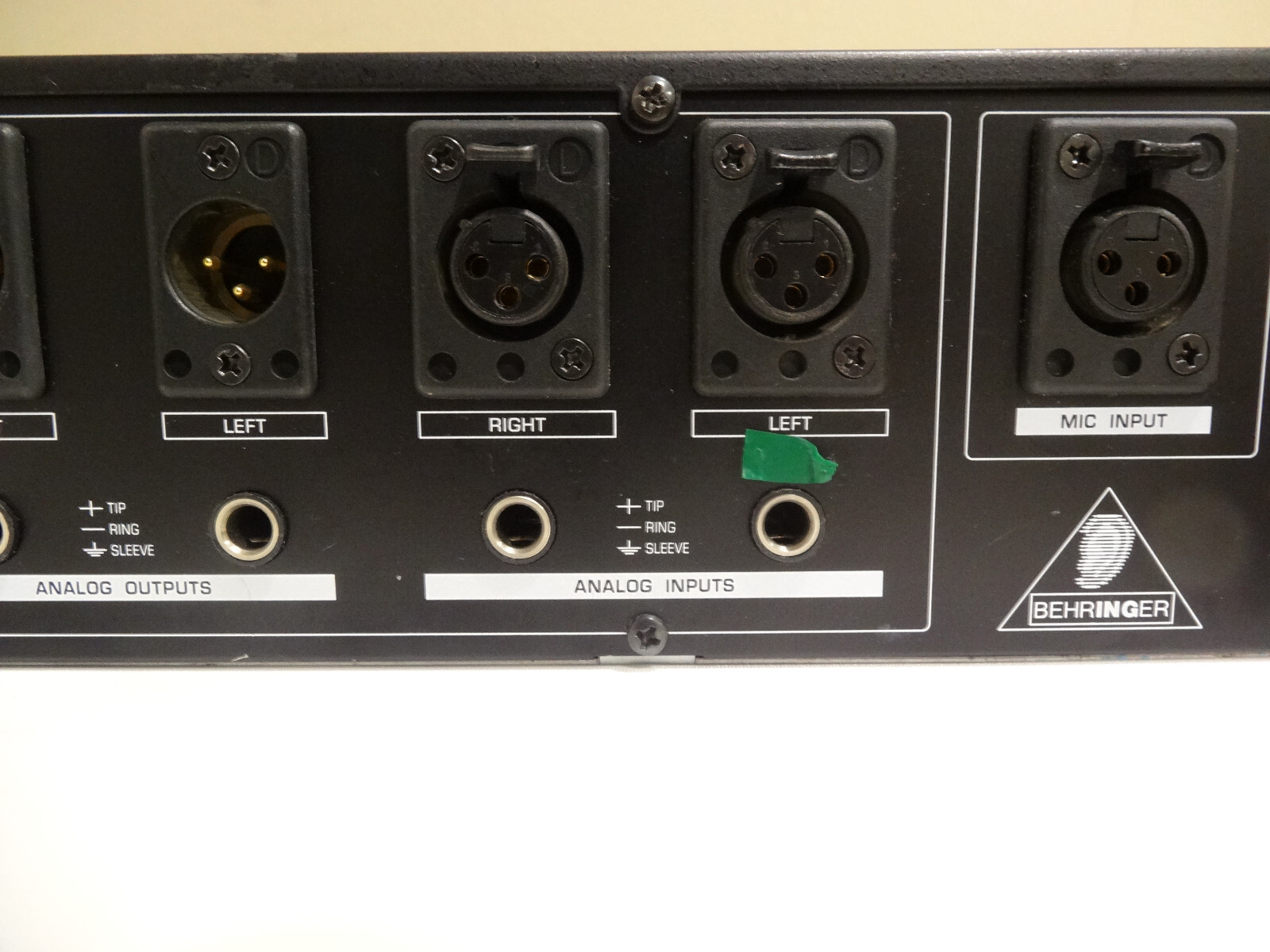 Behringer Graphic Equalizer Ultra Curve Digital Dual DSP 8000 | eBay