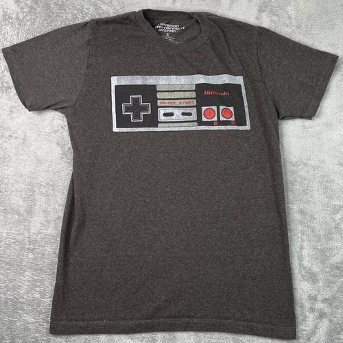 Nintendo NES Shirt Mens Small Gray Controller Graphic Short Sleeve ...