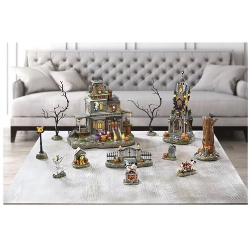 Disney Halloween Set Village Haunted House 12 Piece Ensemble Mickey ...
