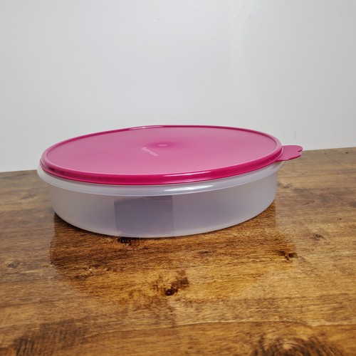 TUPPERWARE FreezerSmart Round Container Pie Keeper Radish Purple ...