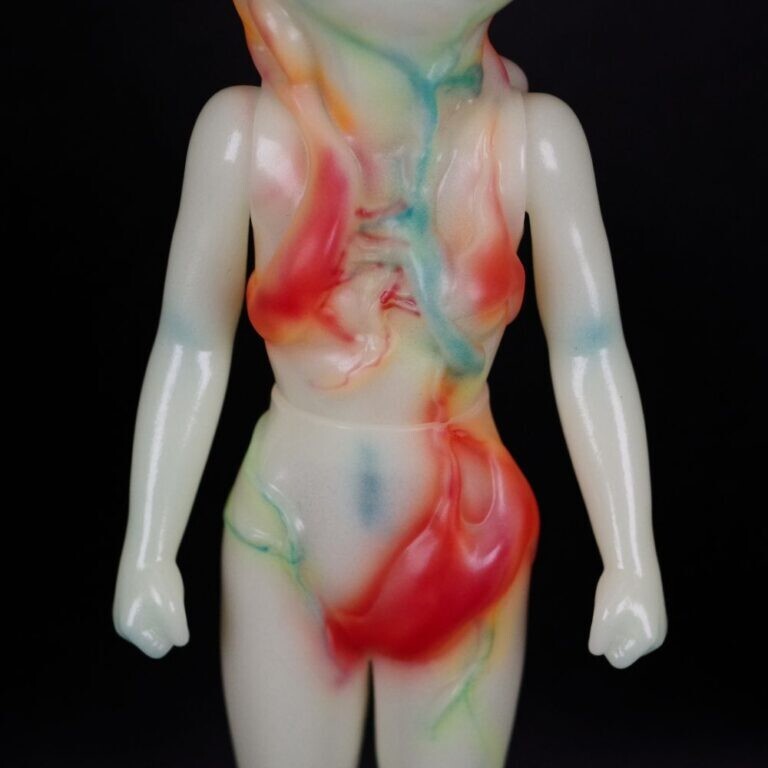 RED SHARK Eye Girl GID Soft Vinyl Set Peach Momoko Design Limited Edition Sofubi | eBay